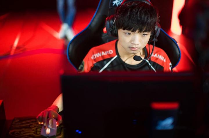 【夏季赛速访】EDG.iBoy——长大了 - 知乎