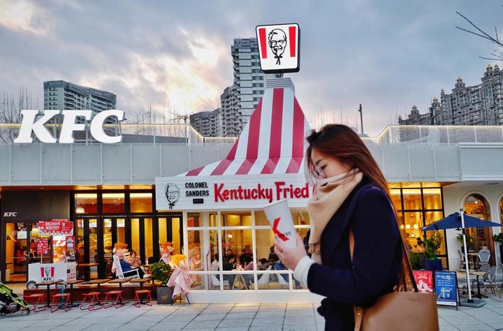 全国首家！「美式复古KFC」惊艳登场，一秒穿越加州“西海岸”！ - 知乎