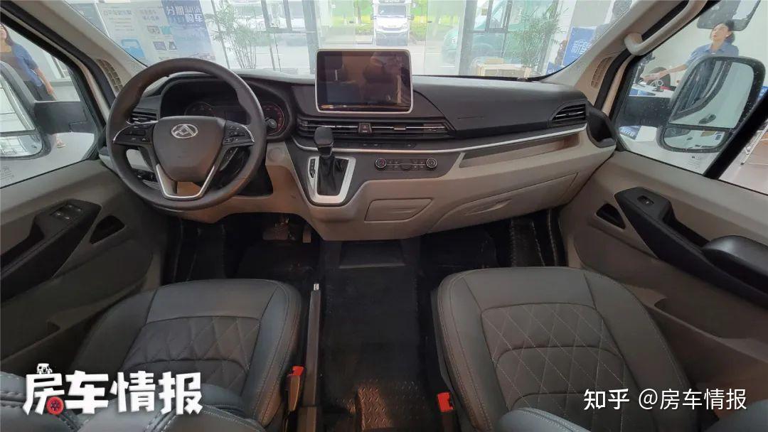 直降9万的房车找到啦！配2.0T+6AT，水电齐全适合老两口自驾游开 - 知乎