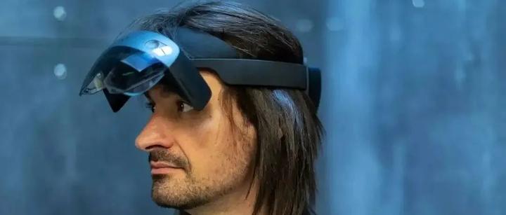 让人类重回三维世界，行业翘楚，微软HoloLens - 知乎