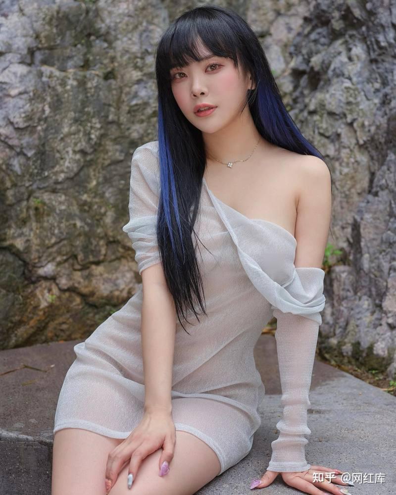 70万粉丝见证！Queen Dami 不仅颜值高，舞技也一流！ - 知乎