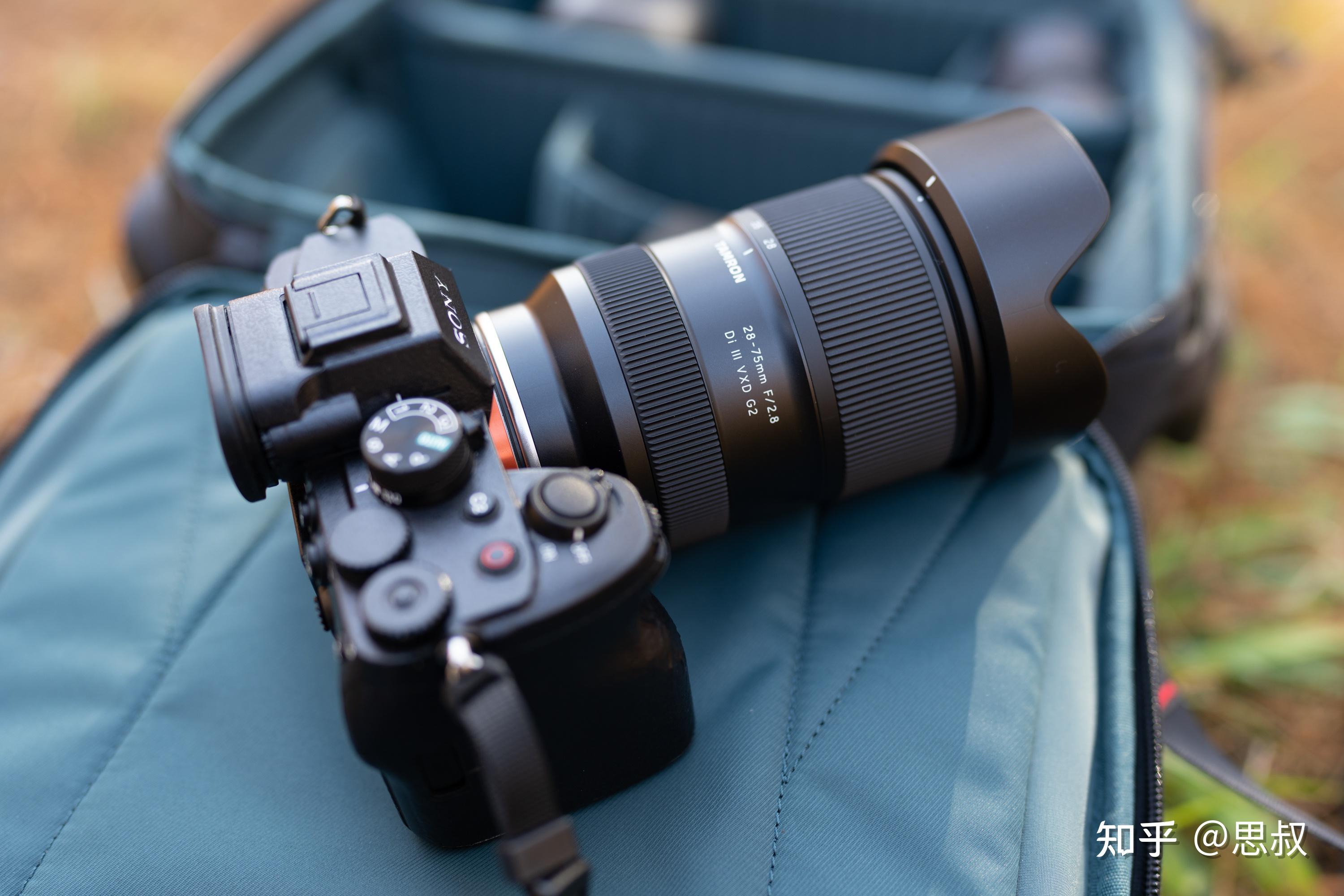 索尼a7m4，选28-75 二代还是新出的20-70 G？ - 知乎