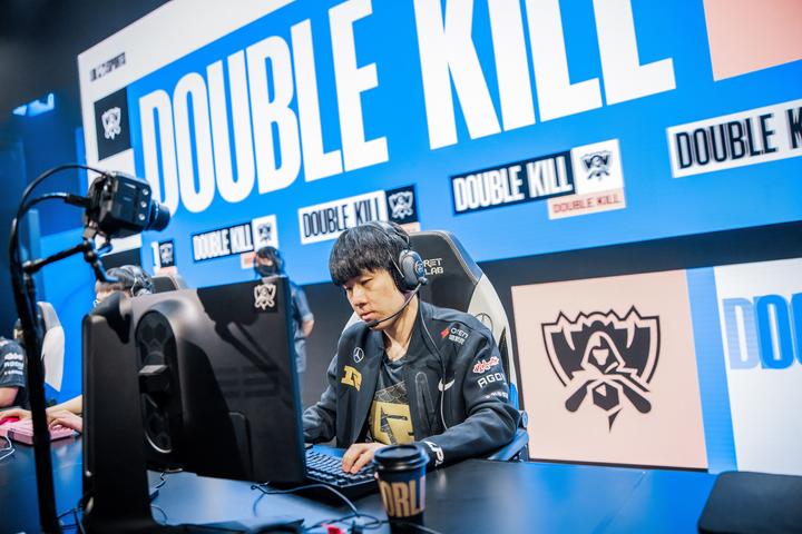 【S12专访】GALA：我觉得每个版本都是努力去适应就好了。 - 知乎