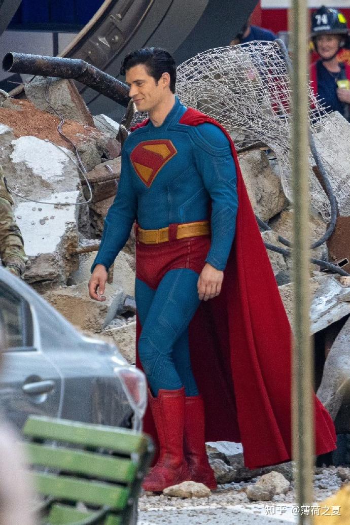 如何评价 DCU《超人》第一支预告？有哪些值得关注的细节？ - 知乎