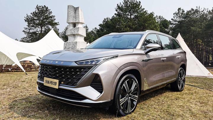 买理想L8不如买它？全新荣威RX9上市 - 知乎