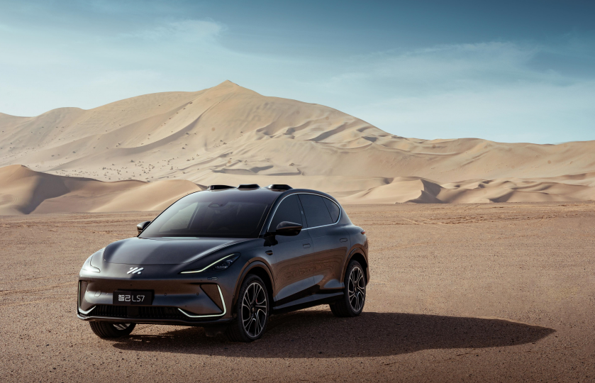 30万级电动SUV之争，智己LS7和阿维塔11如何选？ - 知乎