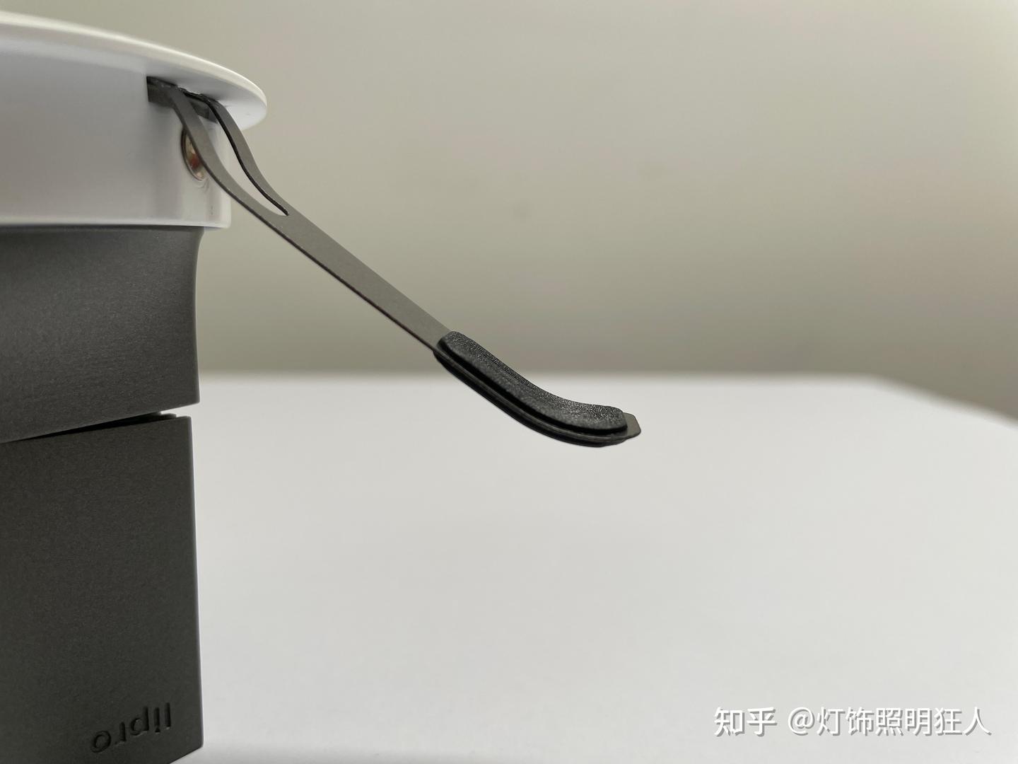 lipro新款E2筒灯射灯刷新防眩新高度UGR＜6，除了米家还有哪些全新升级？ - 知乎