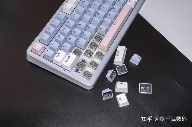 集手感和性价比一体的98键的雷柏V700 DIY-98机械键盘测评 - 知乎