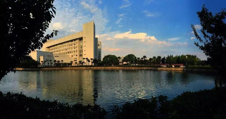 2023年上海大学管理学院MPAcc研究生录取名单 - 知乎