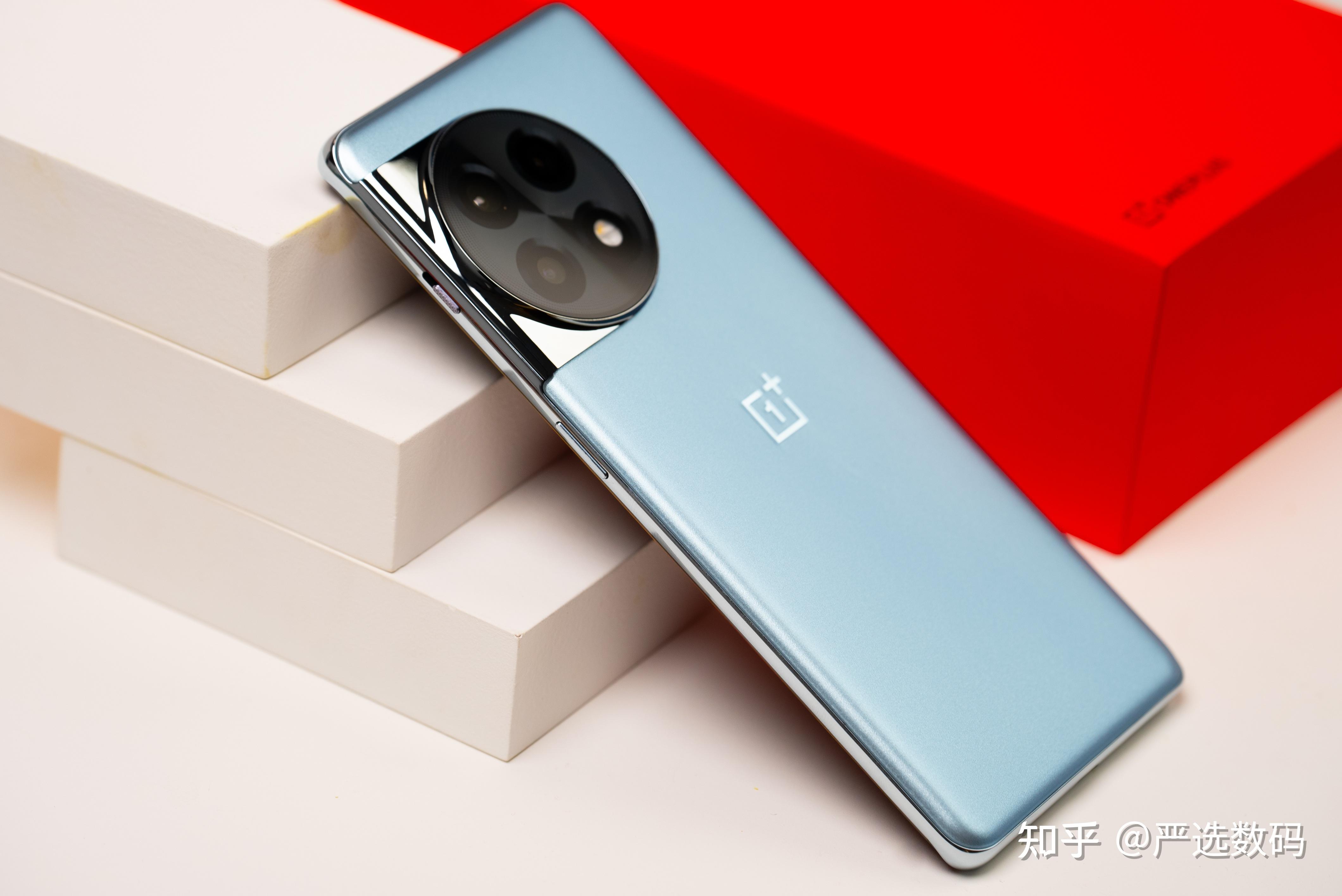 又想要曲面屏，又想打游戏，一加ace2行不行？ - 知乎