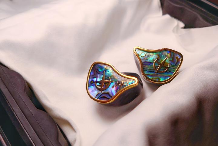 qdc Emperor 混合单元入耳耳机体验 - TDS REVIEW - 知乎