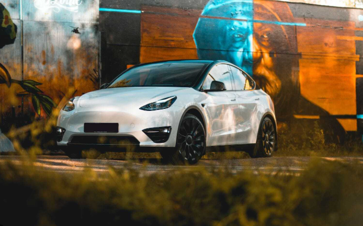 跑完1200公里高速才发现，理想L6和特斯拉modelY，差别很大！ - 知乎