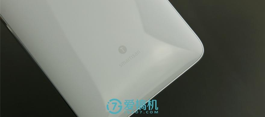 提升与妥协，锤子Smartisan M1L详细评测 - 知乎