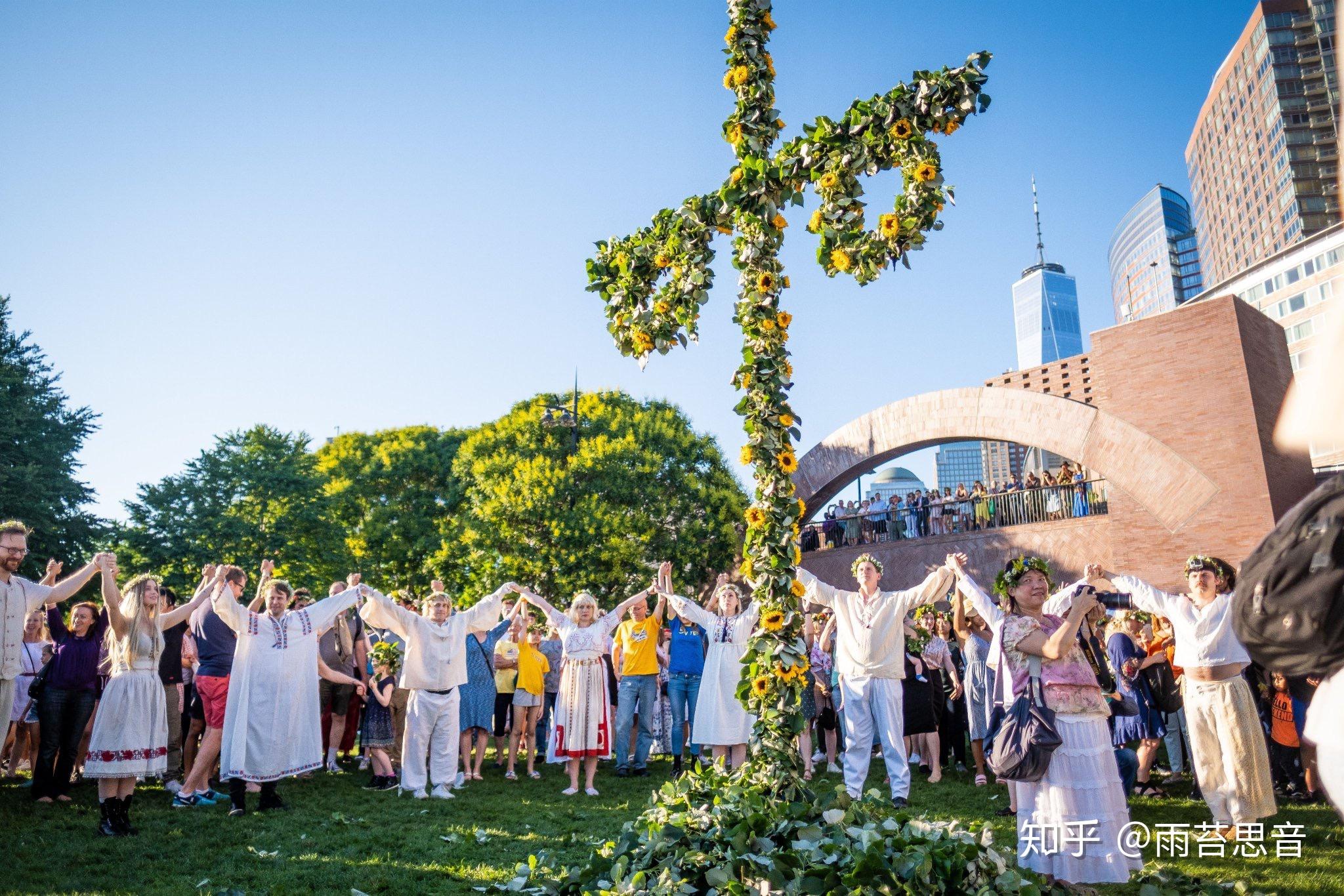 如何评价电影《仲夏夜惊魂Midsommar》? - 知乎