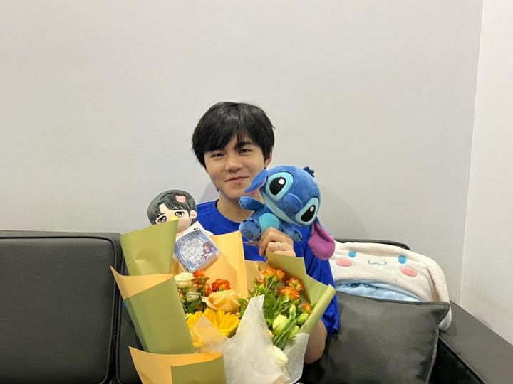 老队友纷纷下场，诺言站花海，Alan和稀泥，Fly祝猫神拿FMVP - 知乎