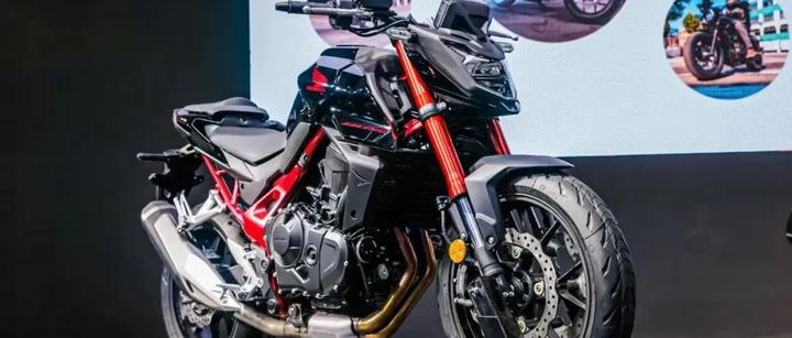 Honda DreamWing众多人气车型亮相北京摩展！CB750 Honda HORNET、CL500价格曝光有惊喜！ - 知乎