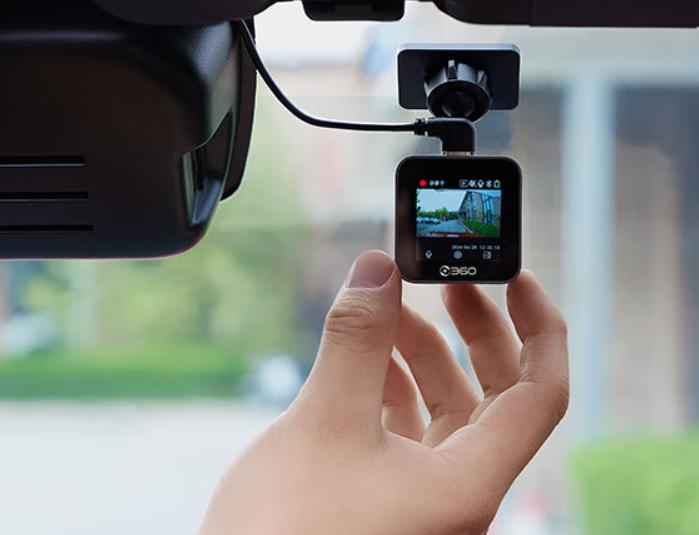 360 V9行车记录仪质量好吗？4K高清摄影运动防抖 - 知乎