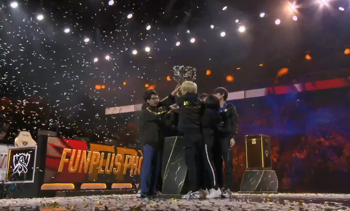 LOL S9：凤凰终涅槃，恭喜FPX为LPL拿到第二个世界赛冠_梦竞未来电子竞技 - 知乎