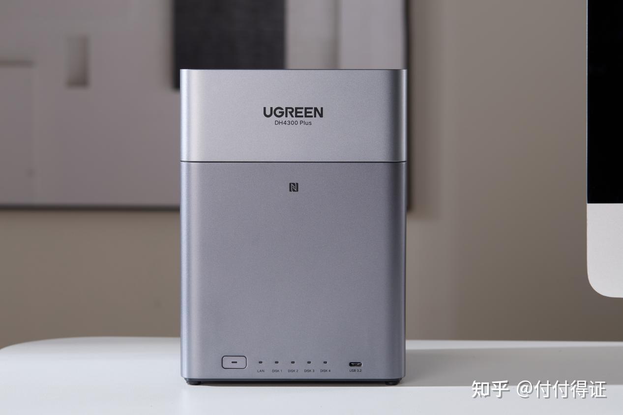 2025下半年入门级NAS：极空间Z2 Pro、绿联DH4300 Plus谁「最值得买」（6月版） - 知乎