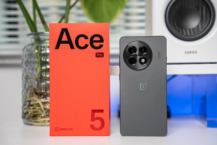 国补最值旗舰性能，一加Ace 5 Pro一周深度体验 - 知乎