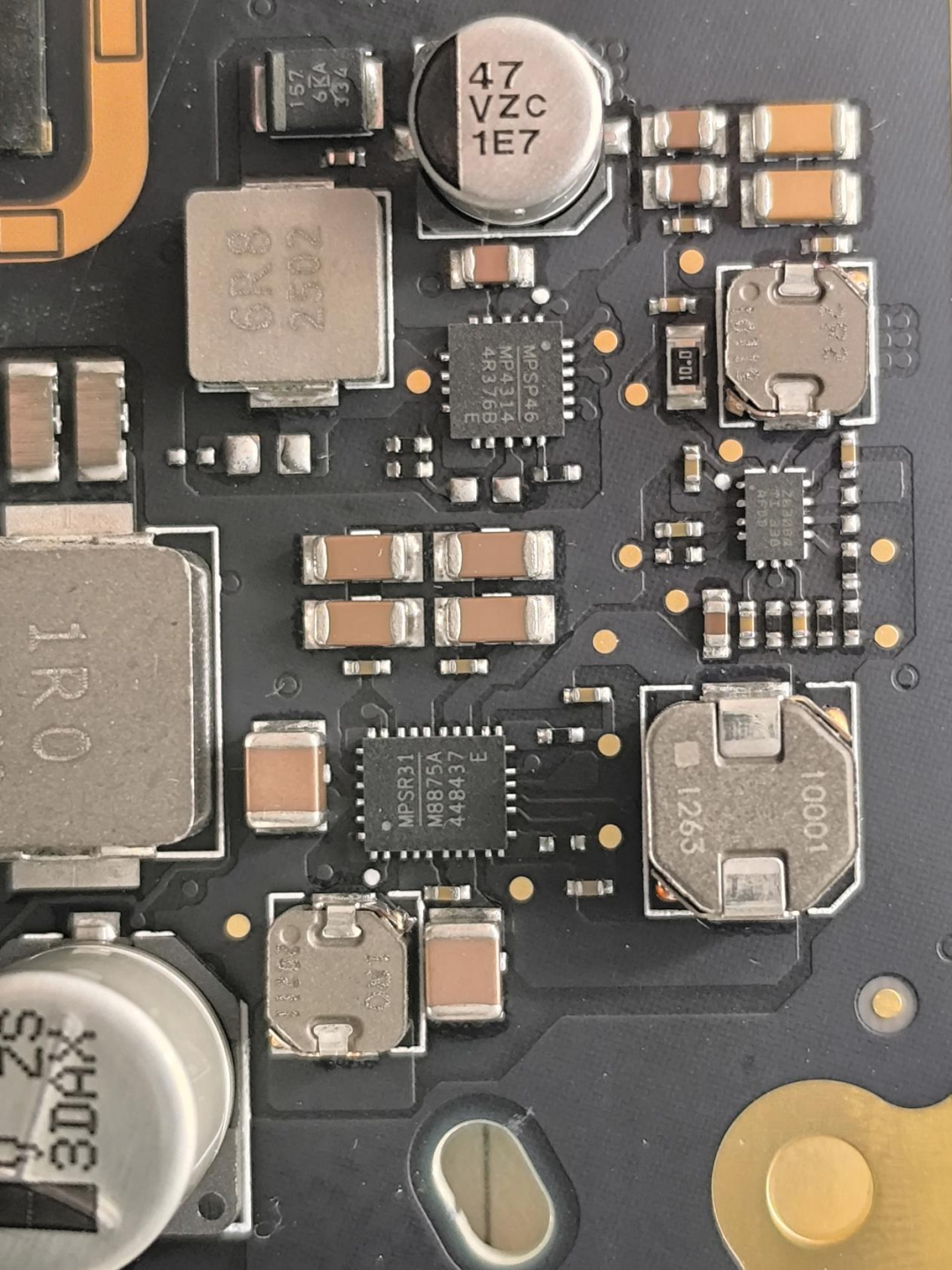 高通SA8650自动驾驶域控制器拆解分析 - 知乎