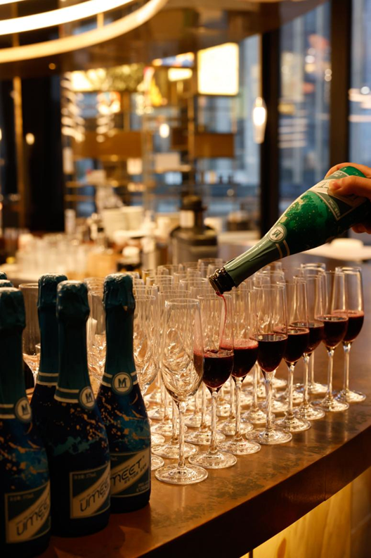 售价118元，UMEET蓝莓气泡酒i茅台首发 - 知乎