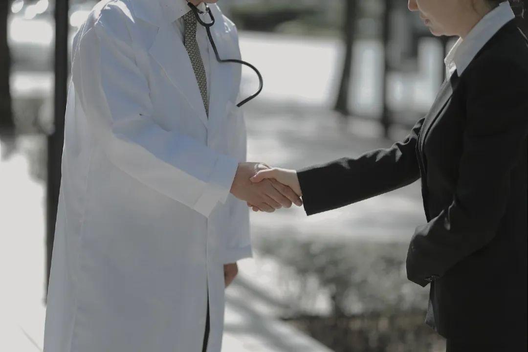 退出中国的“西安杨森品牌”和她“孵化”的万千中国医药代表 - 知乎