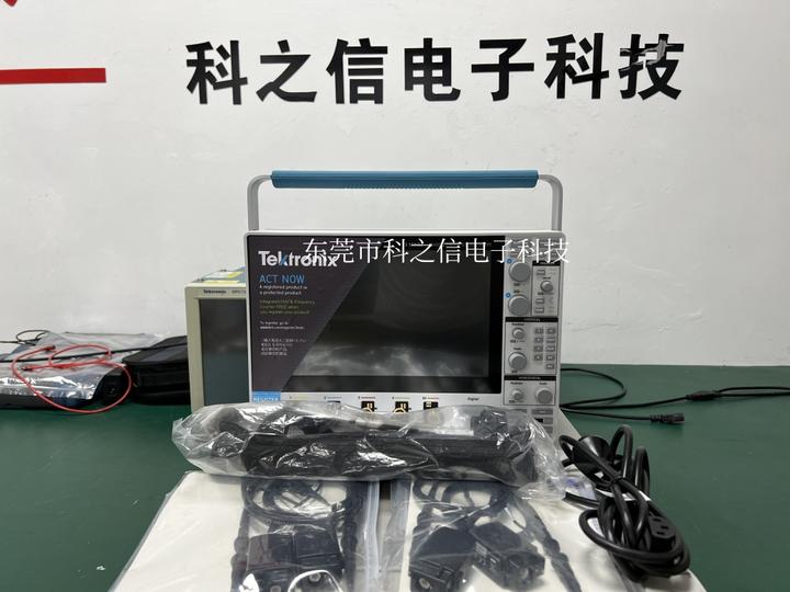 Tektronix/泰克 MSO44/B MSO46/B 示波器 - 知乎