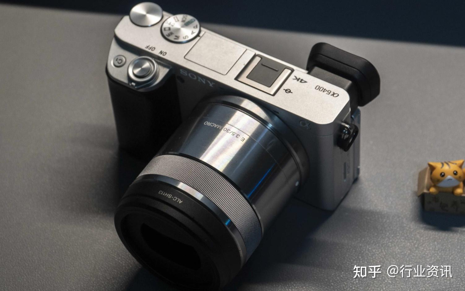 才入坑的小白 z30双套头和18140怎样选择？ - 知乎