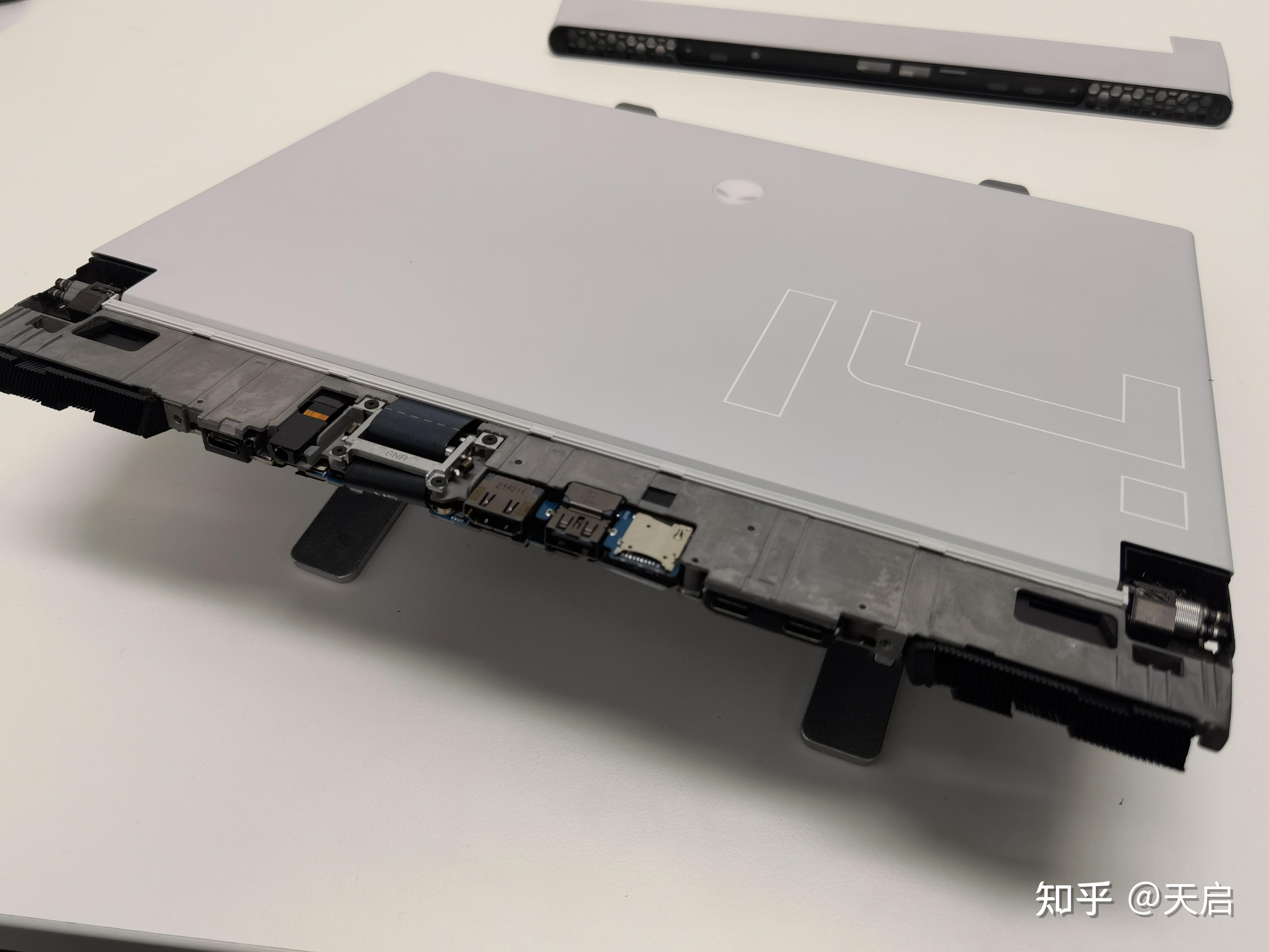 至薄之刃——ALIENWARE x14 R1速览体验 - 知乎