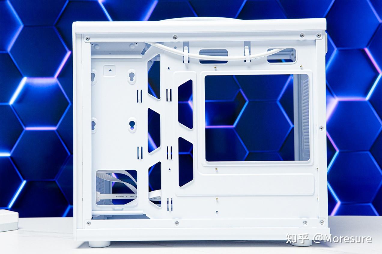 小巧能装MATX机箱，租房党最爱！方糖机械大师iF25装机 - 知乎