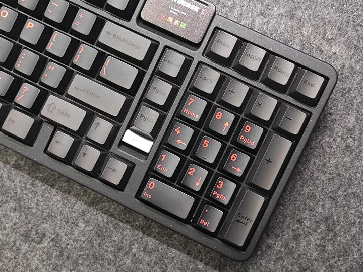 Keyverse INFI100测评：真·客制化级量产键盘 - 知乎