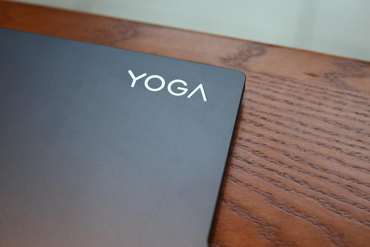 好饭不怕晚？YOGA Pro 14s 轻盈版体验及评测 - 知乎